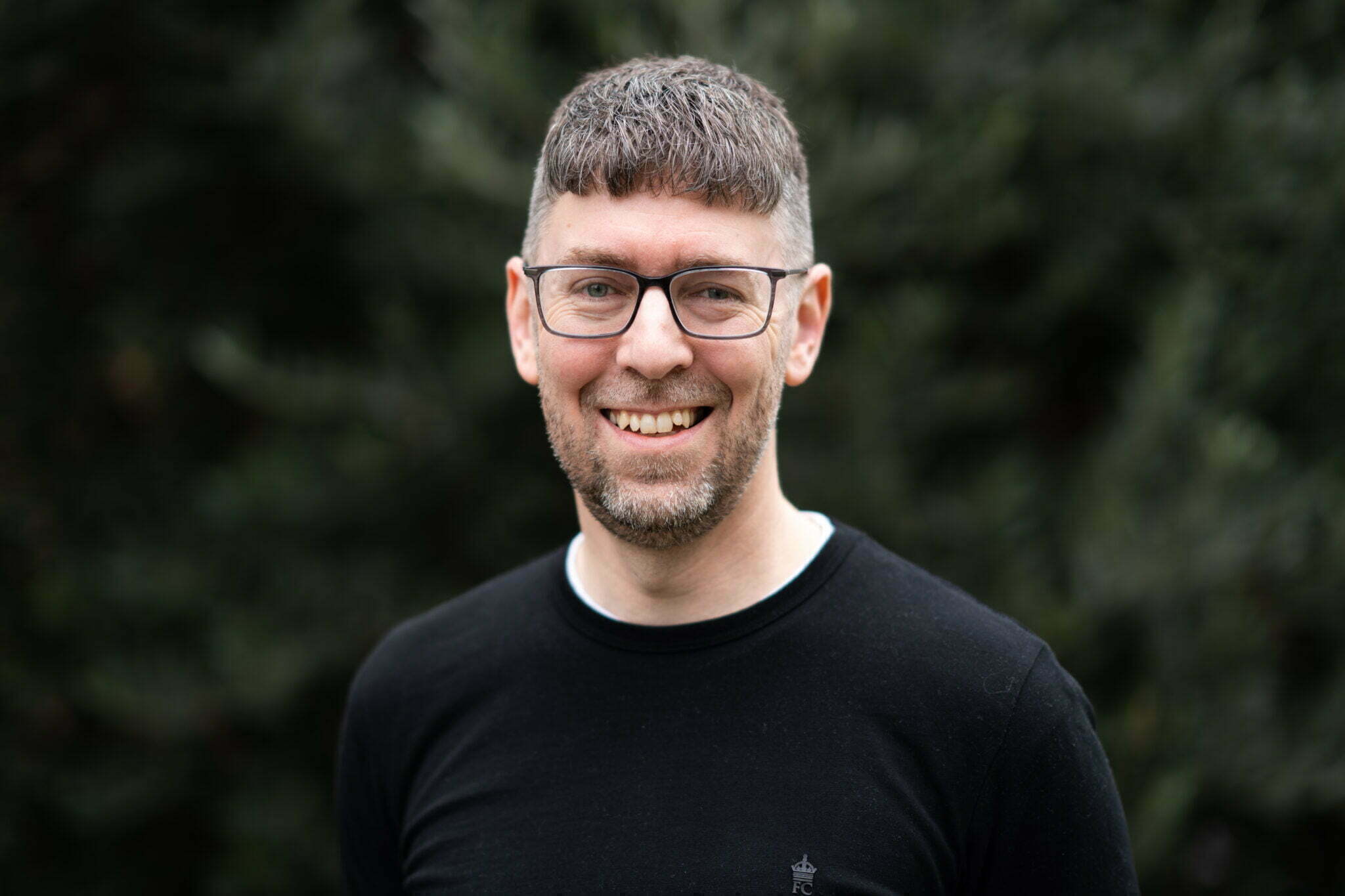 Lee Button - Qualitas